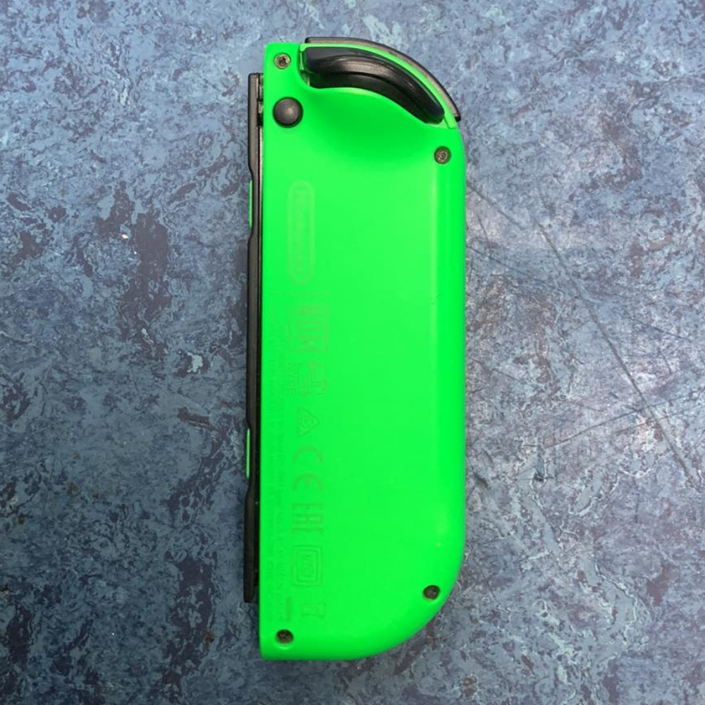 Used Nintendo switch Green Joy Con (left) - Own4Less